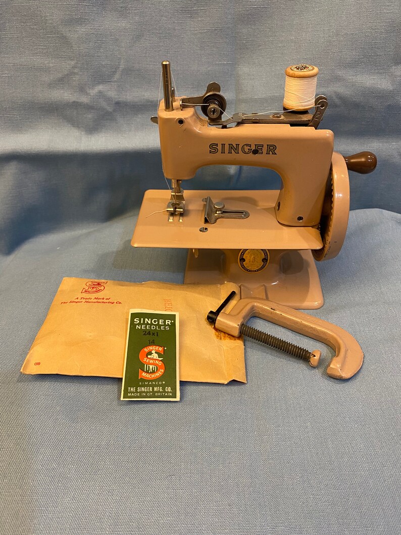 Vintage Child's Singer Sewhandy Sewing Machine Model No. - Etsy