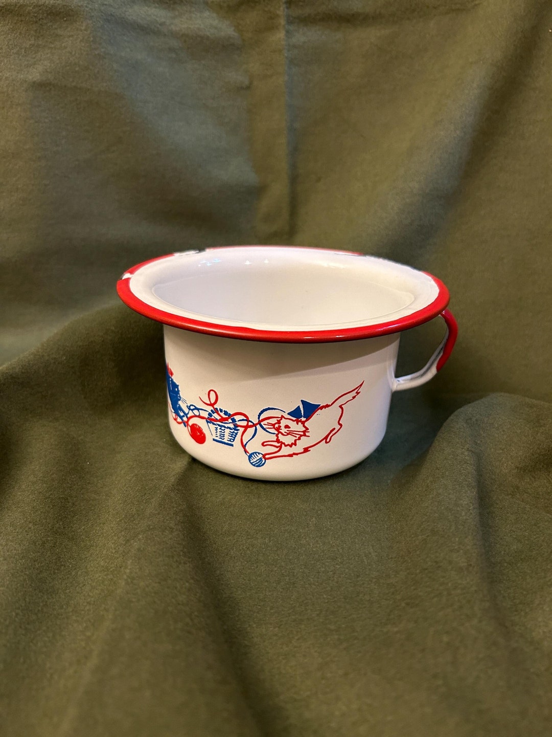Vintage Enamelware Child's Toy Doll Potty With Kitten Theme Red, White ...