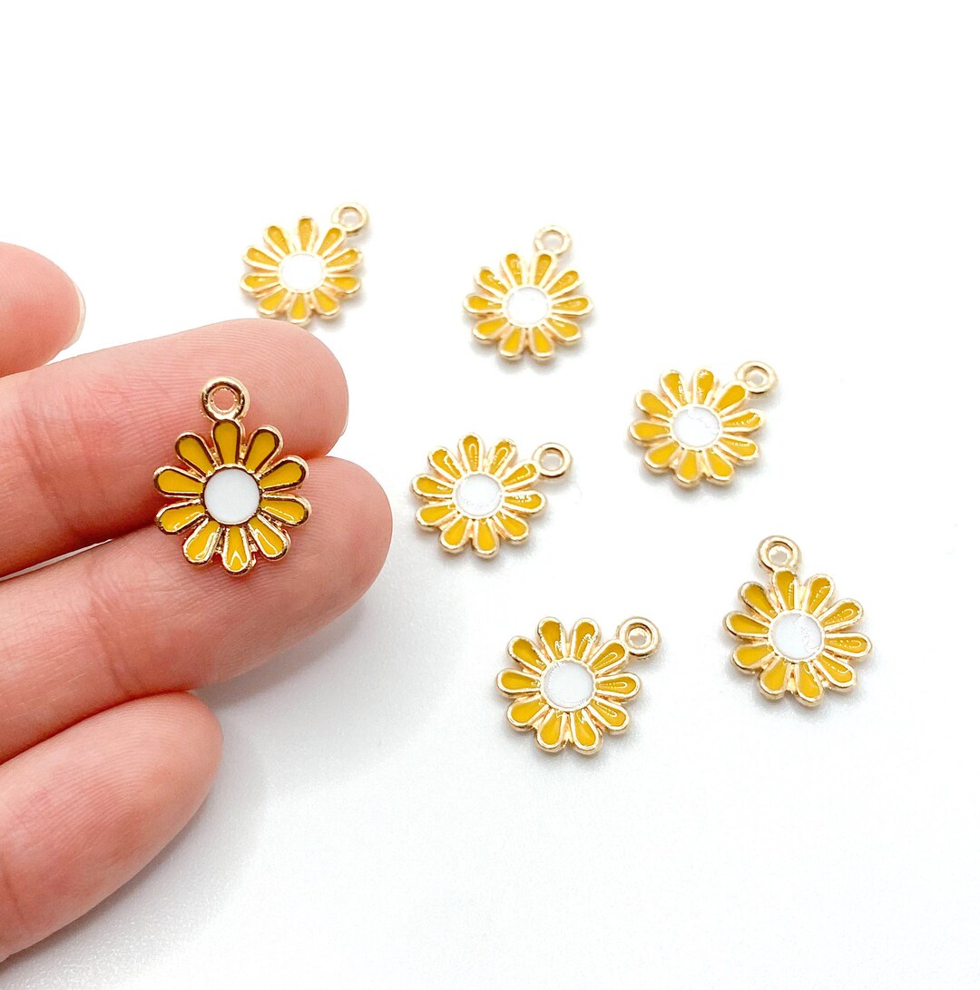 Yellow Dainty Daisy Flower Charm 17mm X 15mm, Enameled Gold Plated ...