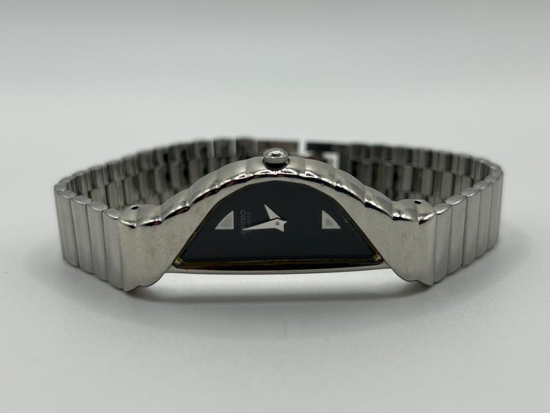 Vintage Seiko Half Moon Stainless Steel Asymmetrical Women’s Quartz ...