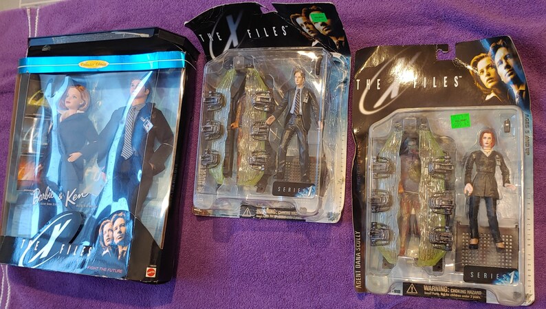 Barbie X-files Plus Mulder & Scully Set - Etsy