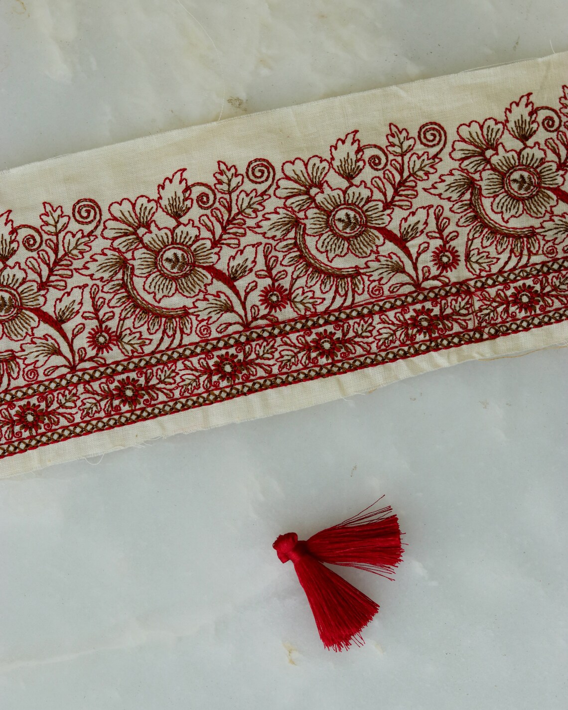 Red White Floral Embroidered Trim,white Floral Border,madhubani ...