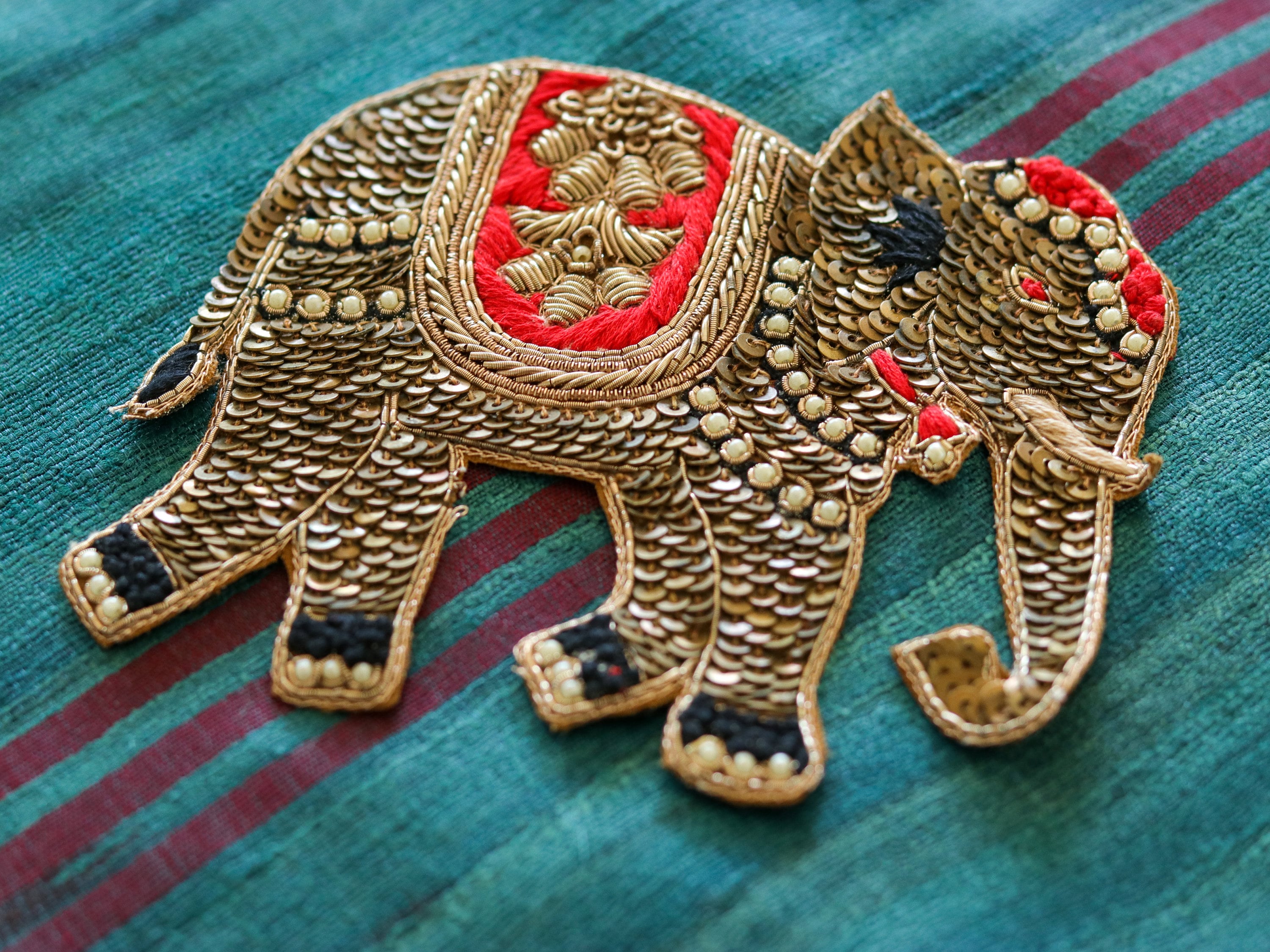 Gold Red Elephant Embroidered Patch,handmade Embroidered Applique ...
