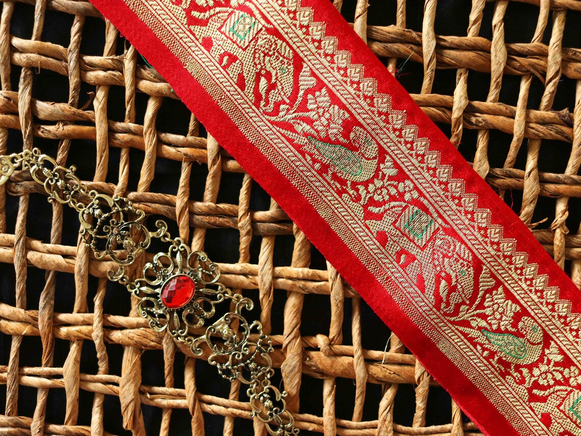 Red Parrot Elephant Banarasi Trimhandmade Red Banarasi | Etsy