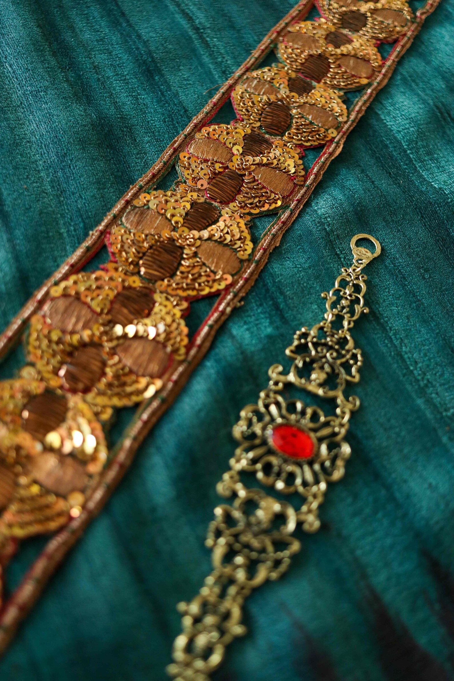 Vintage Gold Indian Embroidered Trimhandmade Old Gold Cutwork - Etsy