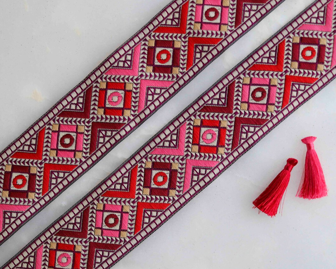 Beige Red Geometric Jacquard Trim,pink Red Checks Brocade Border,indian ...