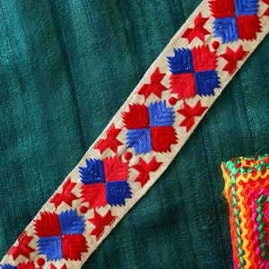 Red Blue Floral Phulkari Trim,embroidered Indian Border,geometric ...