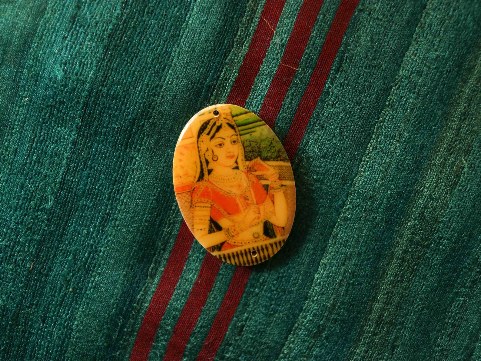 Indian Princess Digital Print Buttons,royal Print Button,sepia Princess ...