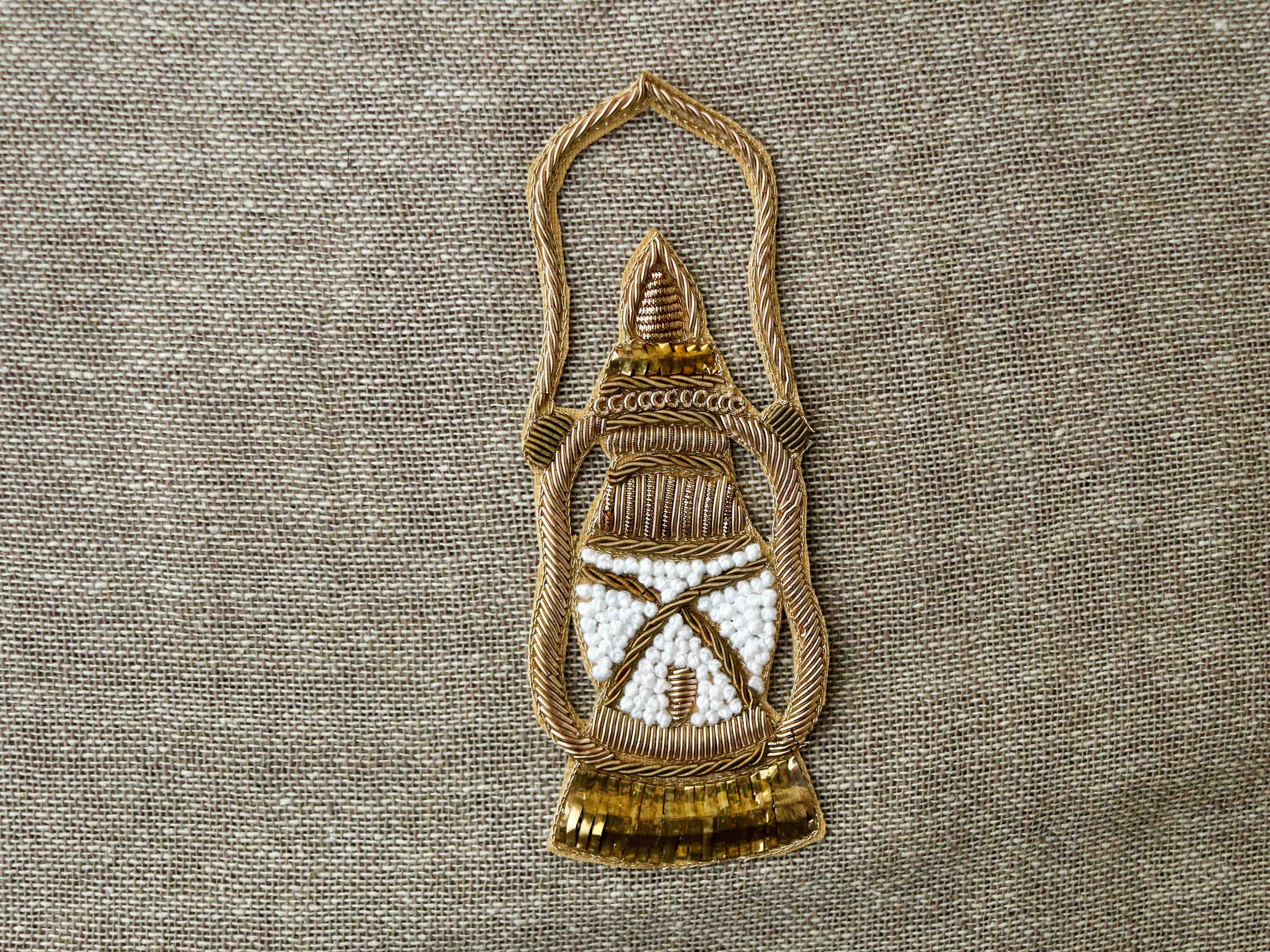 Vintage Lantern Quirky Embroidered Patch,handmade Golden Lamp Applique ...