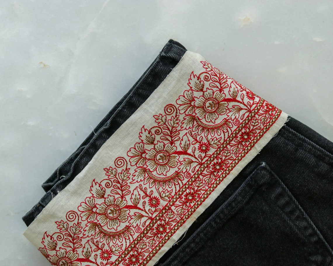 Red White Floral Embroidery Trim, Madhubani Style Lace, Indian Cotton ...