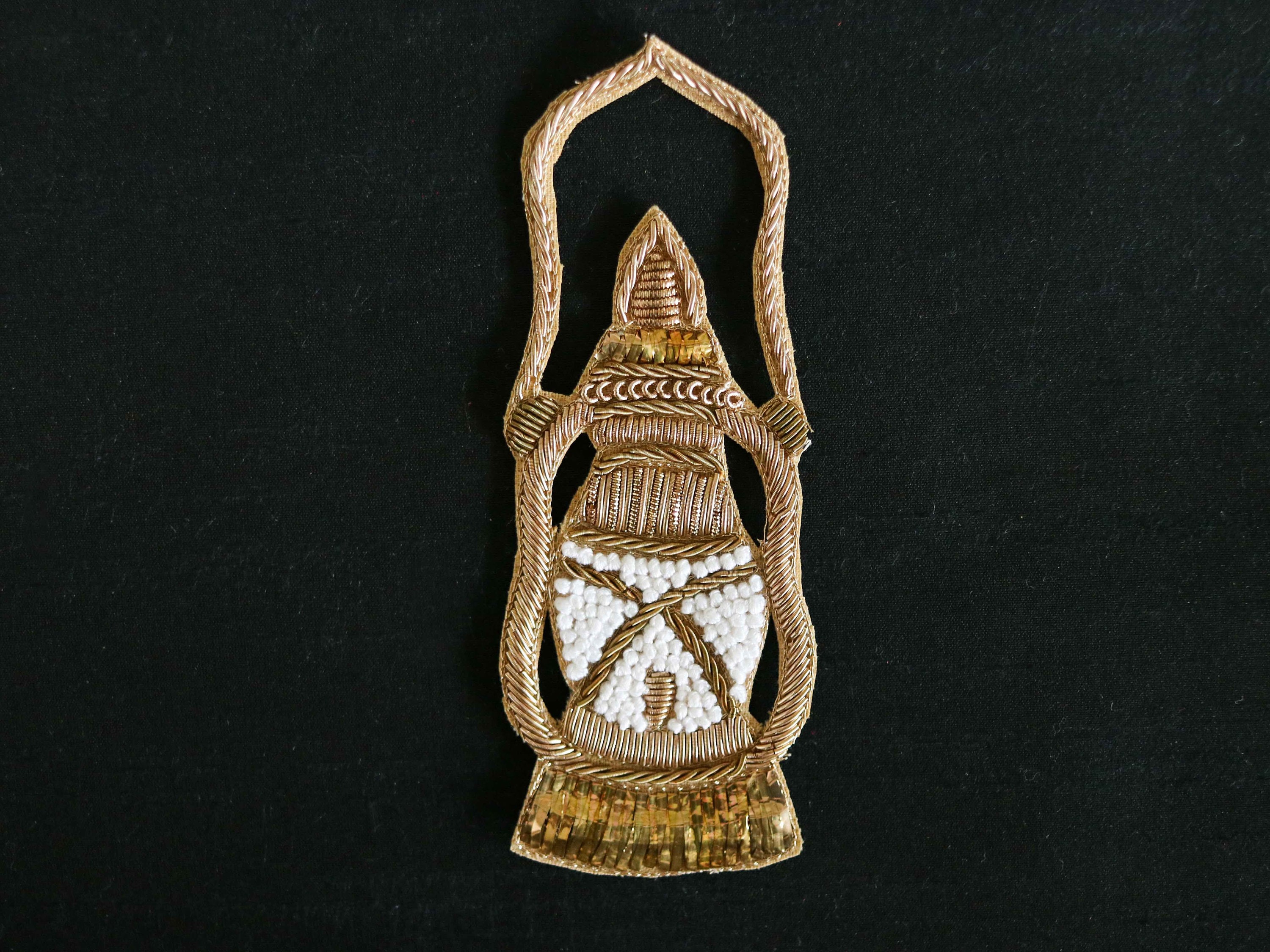 Vintage Lantern Quirky Embroidered Patch,handmade Golden Lamp Applique ...