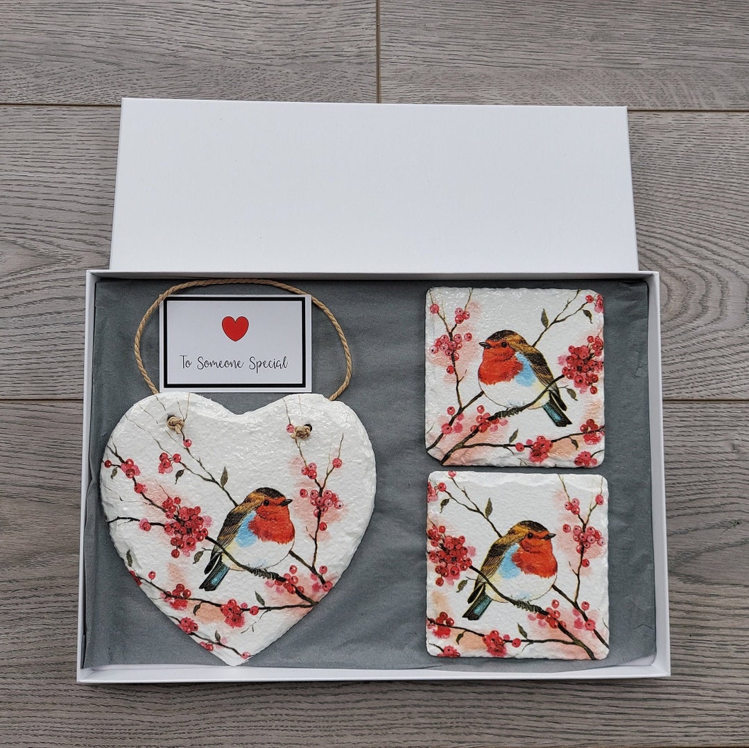 Robin Wall Hanging With Matching Coasters, Red and White Christmas ...