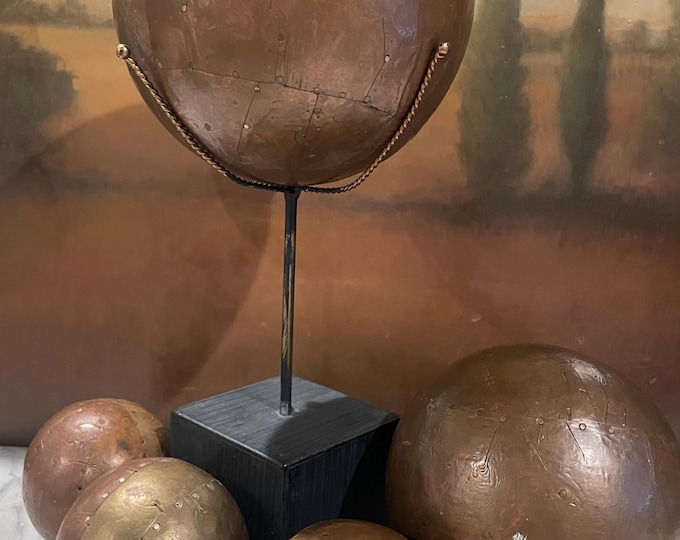 Set 5 Hammered + Nailed Copper Balls With Stand / Decorative Tabletop ...