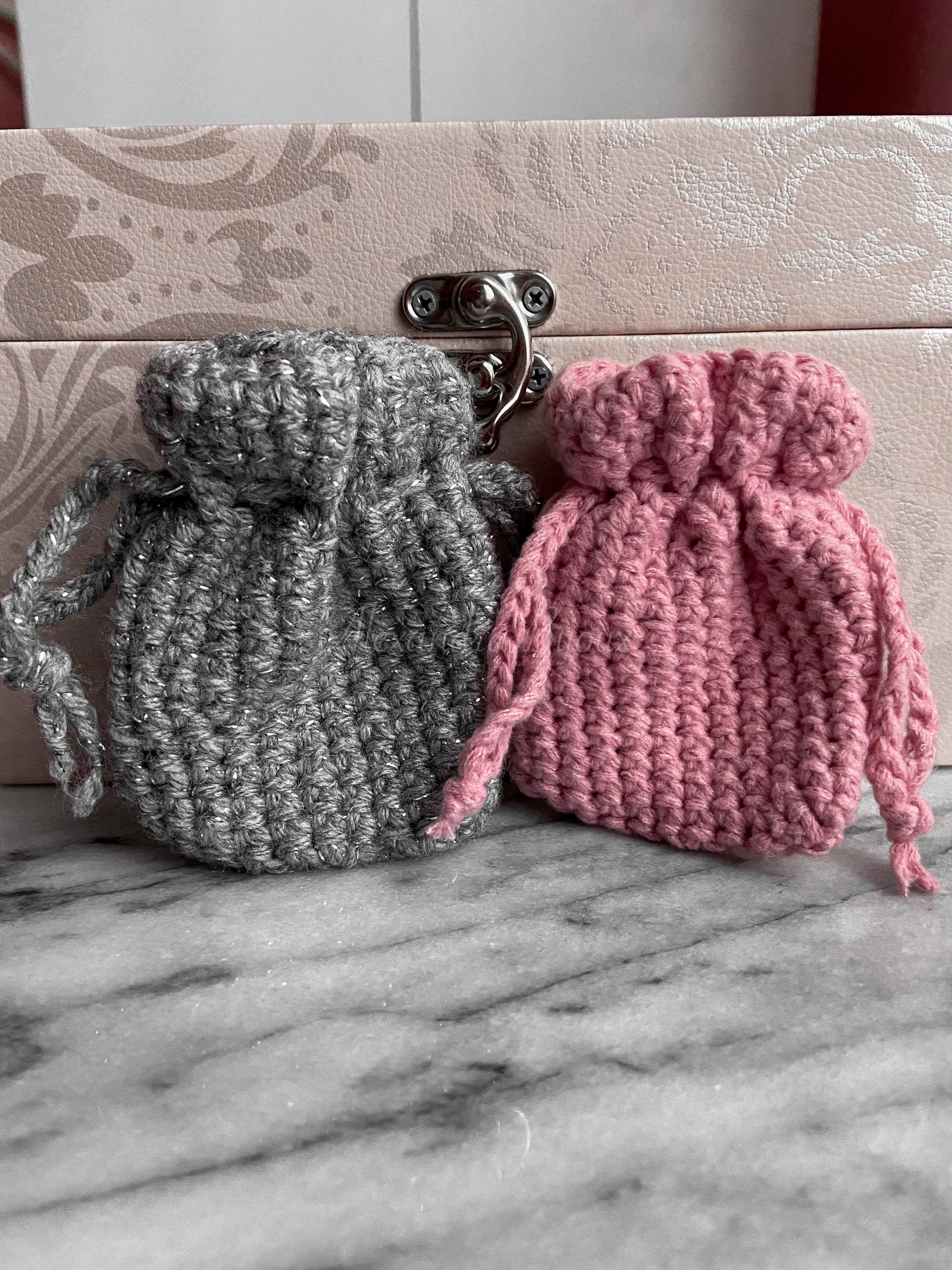 Hand Knitted Pouch with Drawstring Closure Crochet Pouch - Etsy.de