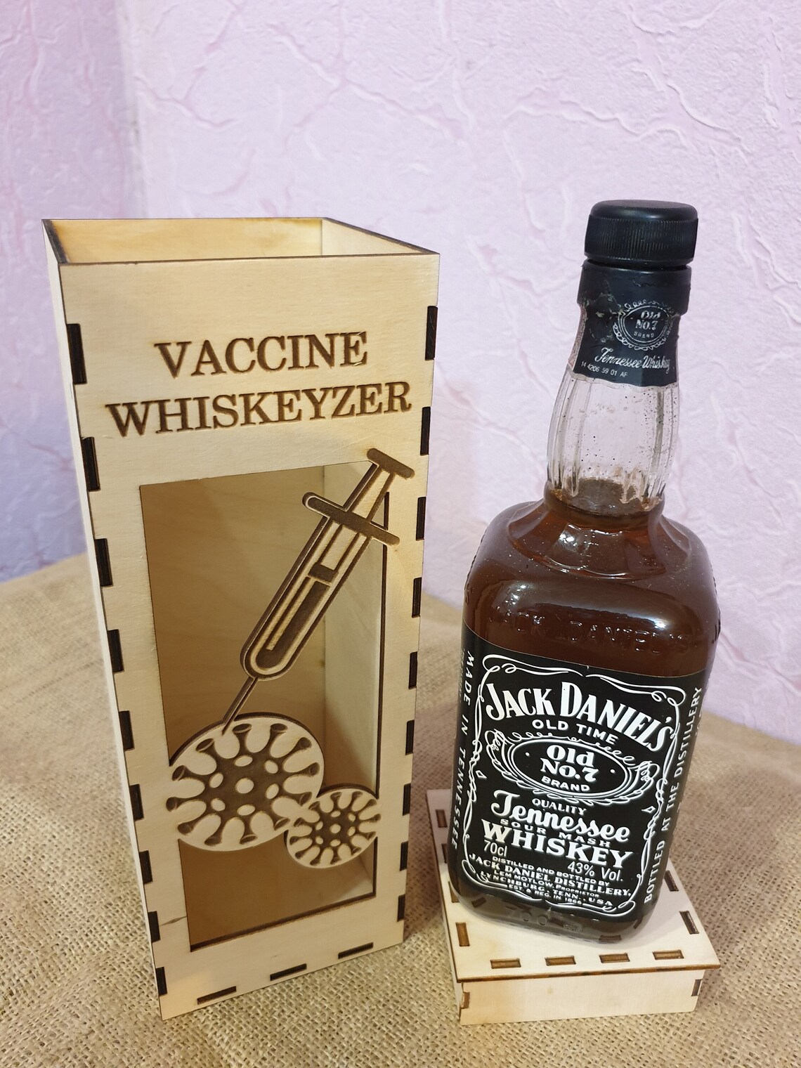 Whiskey Box whiskeyzer Gift Cup Holder virus. Laser Cut - Etsy