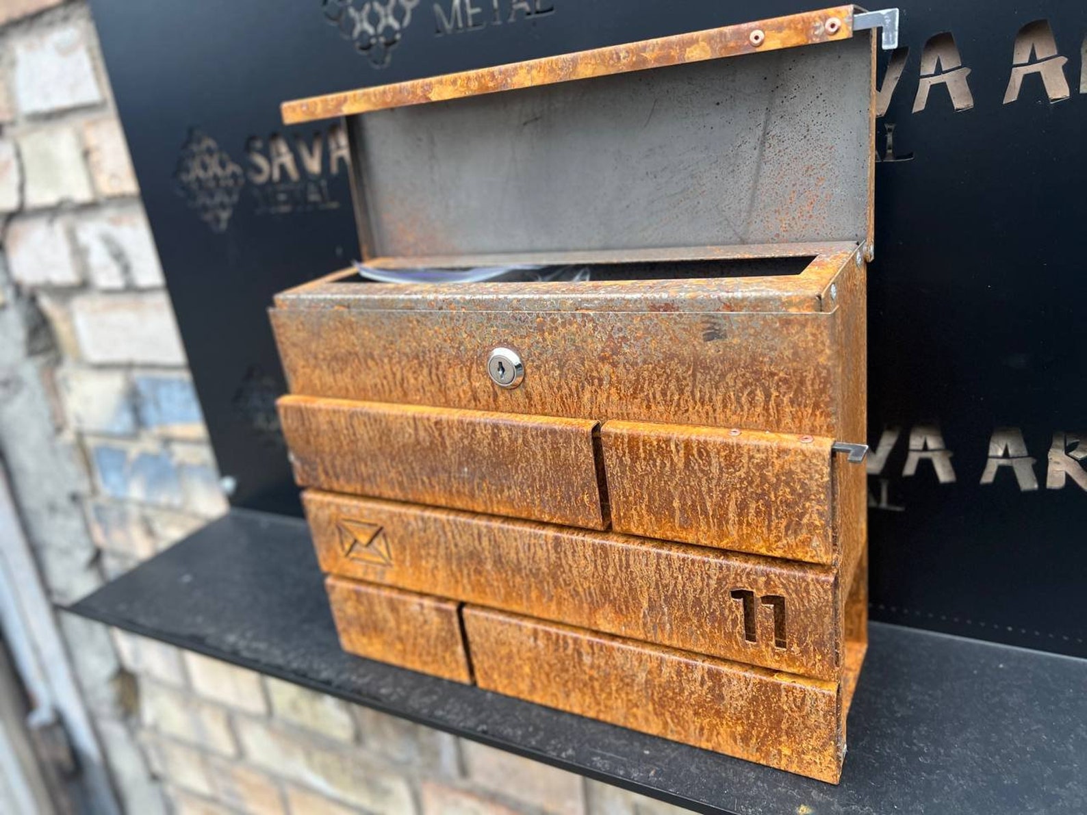 Custom Wall Mount Cor-ten Steel Mailbox | Modern Personalizable Corten ...