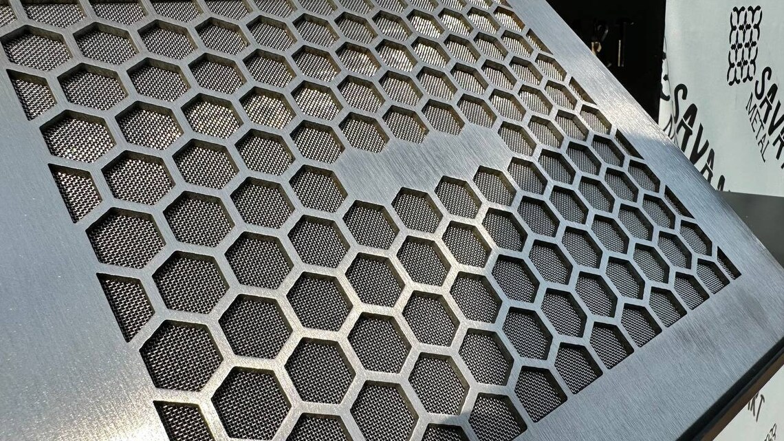 Custom-made Stainless Steel Ventilation Grilles With Mesh, Fully ...