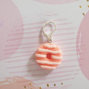 Cute Doughnut Stitch Marker Knitting Crochet Gift Place Holder Progress ...