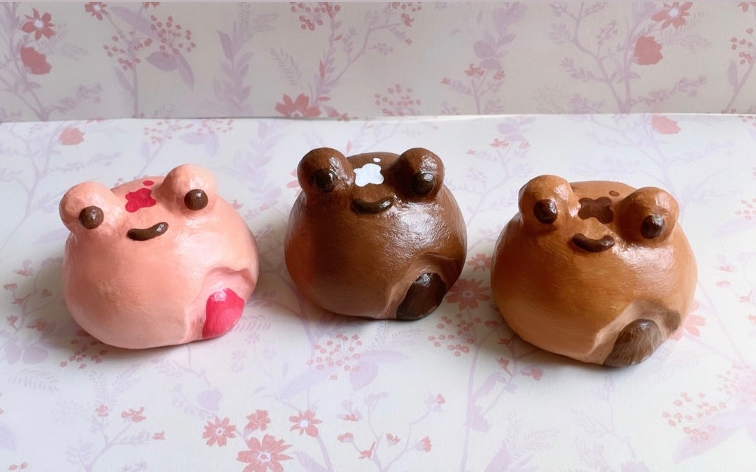 Cream Frog - Clay Sculpture - Etsy