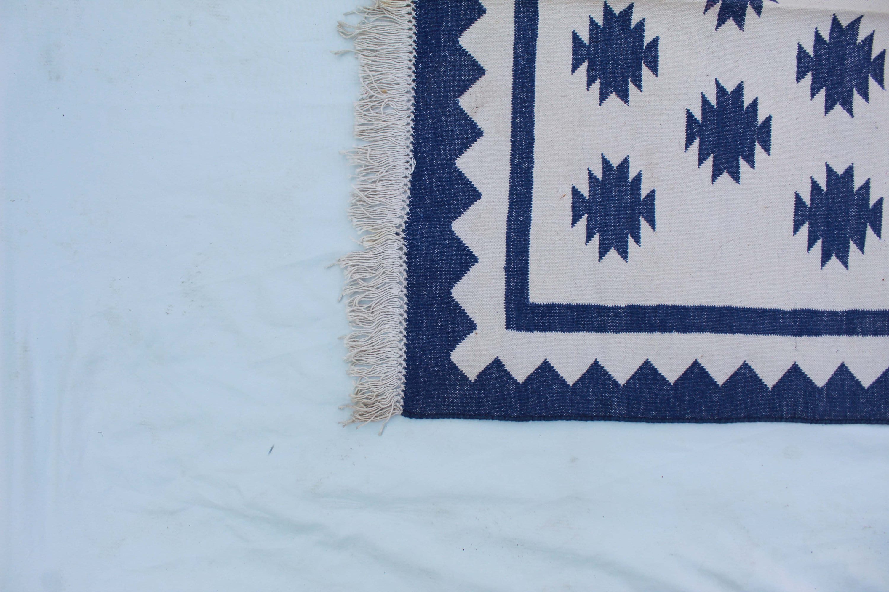 Multiple Sizes Cotton Multiple Sizes Blue and White Runner Rug Flat ...