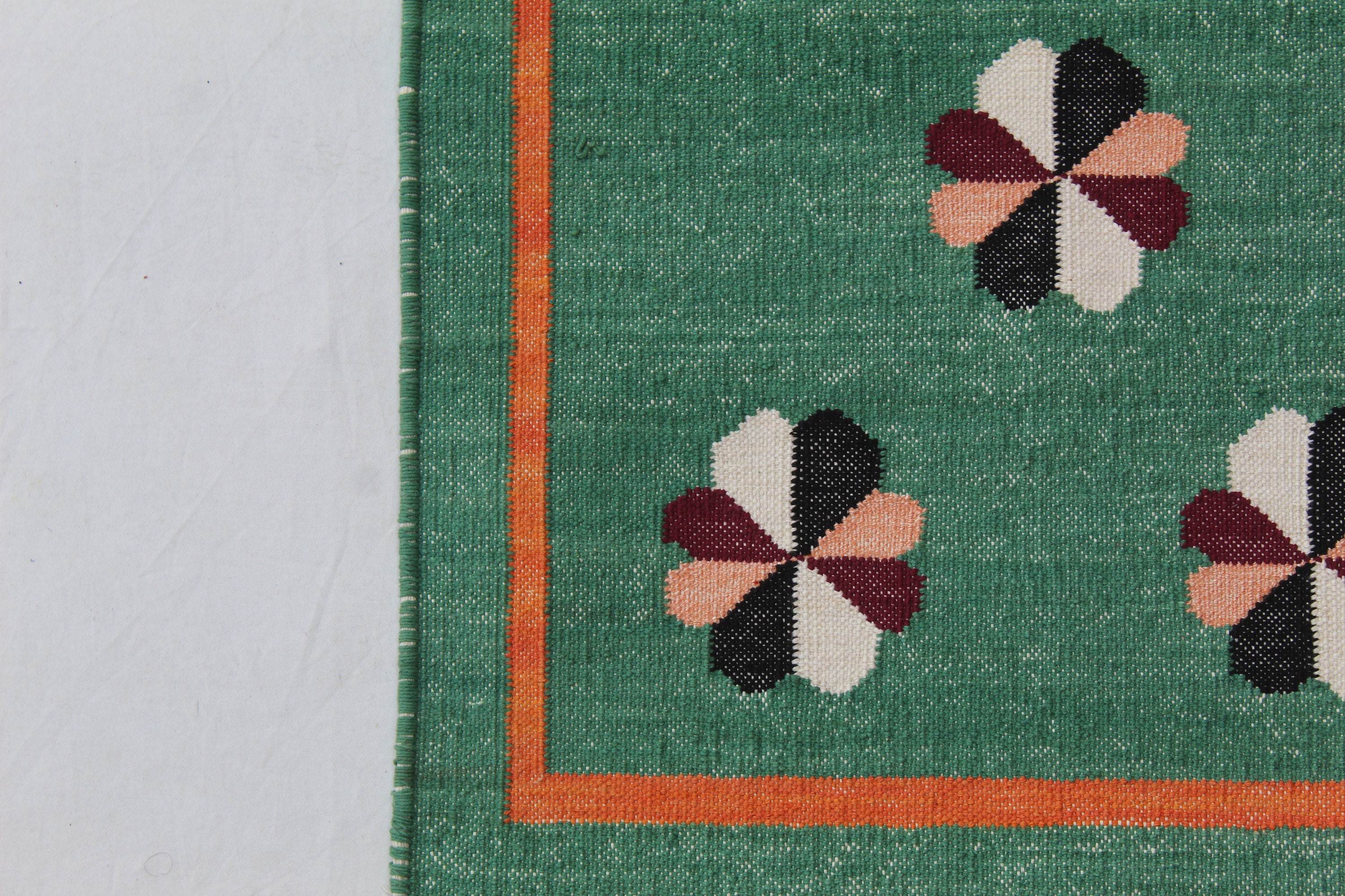 Multiple Sizes Cotton Green Modern Flowers Design Hand Woven Runner Rug ...