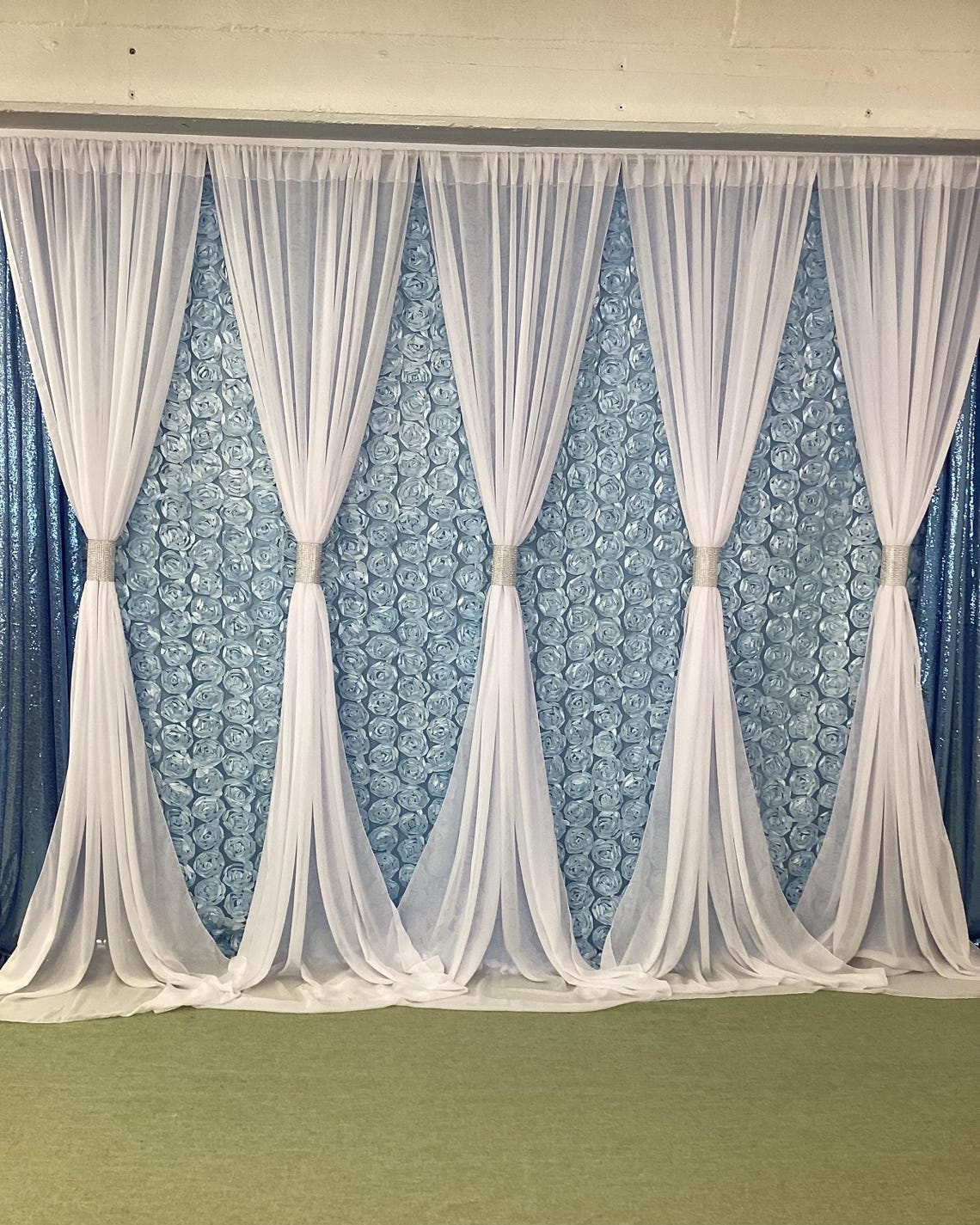 Backdrop Decoration Set, Light Blue and White Backdrop 10’W X 9’H ...