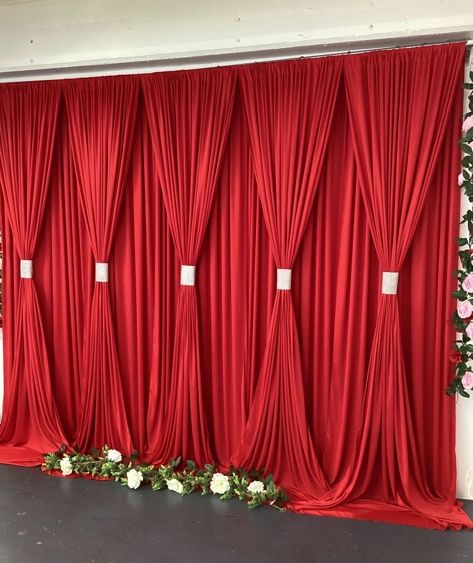 Red Backdrop Decoration Set | Wedding Backdrop 10’W X 9’H | Event ...