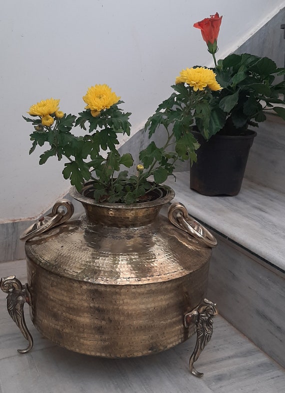 Antique Old Brass Vessel Water Pot/indian Traditional - Etsy