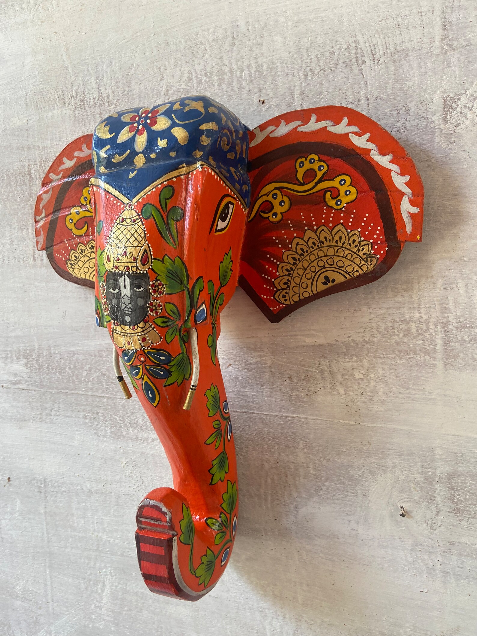 Hand Painted Wooden Elephant Mask: Shrinathji Pichwai Art Wall Hanging ...