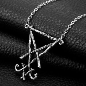 The Lucifer Satanic Movie Theme Chain Necklace Unisex Jewellery Fashion ...
