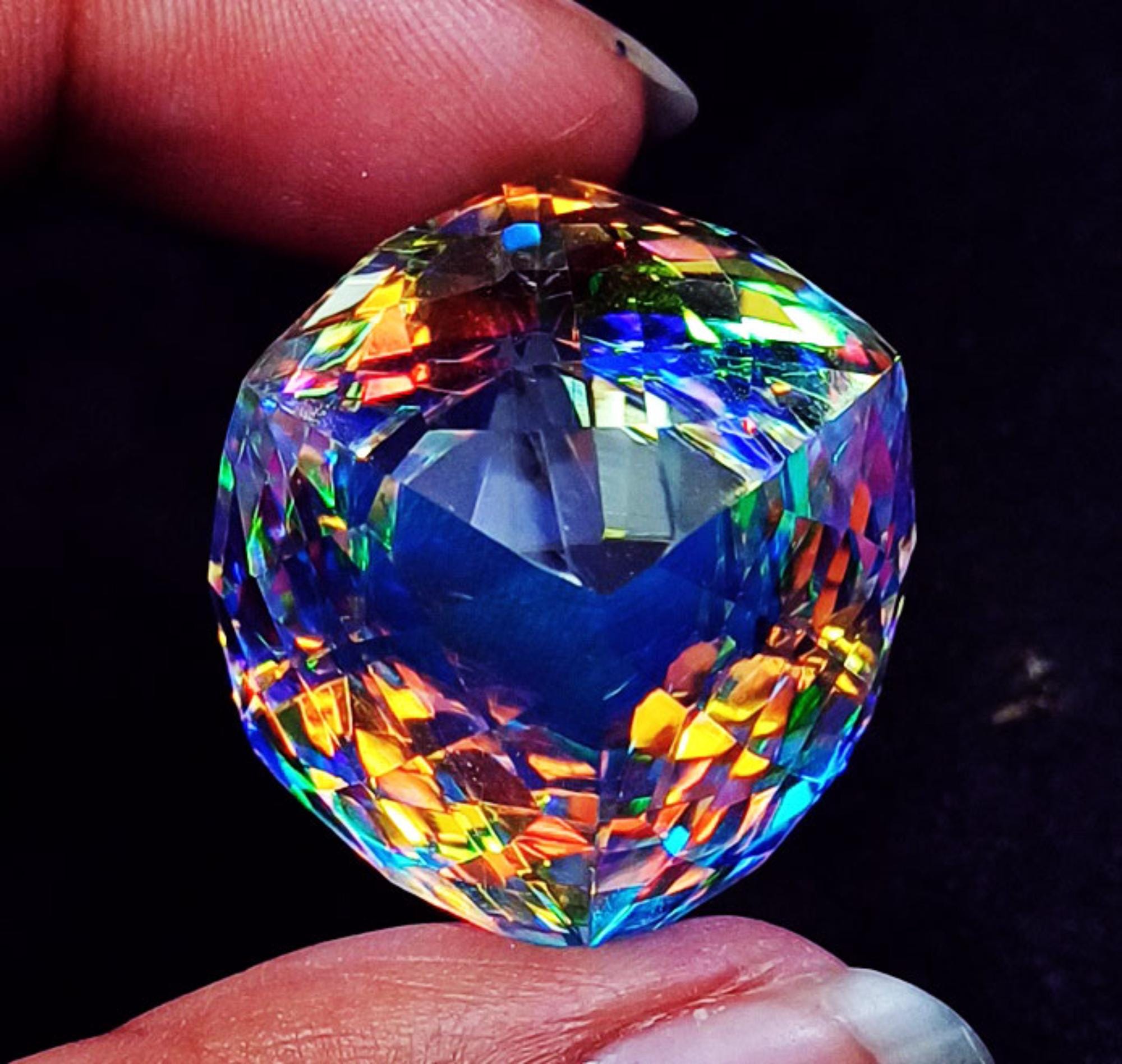Colorful Mystic Quartz Cube 89.80+ Ct Certified Loose Gemstone With ...