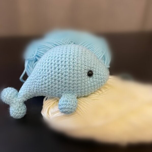 PATTERN: Crochet Dolphin Keychain Pattern Dolphin Amigurumi - Etsy