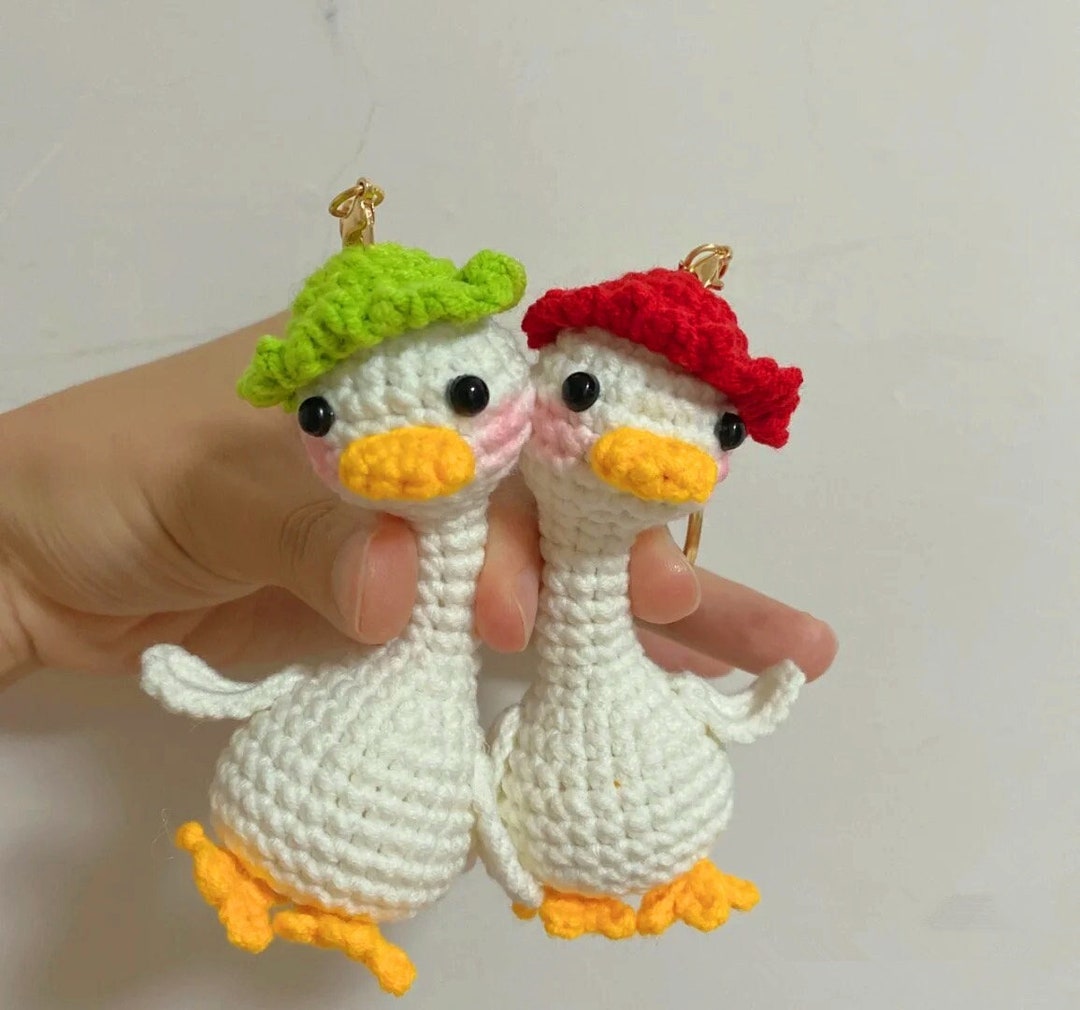 PATTERN: Tilted Goose Amigurumi Crochet Pattern Mini Wryneck Goose ...