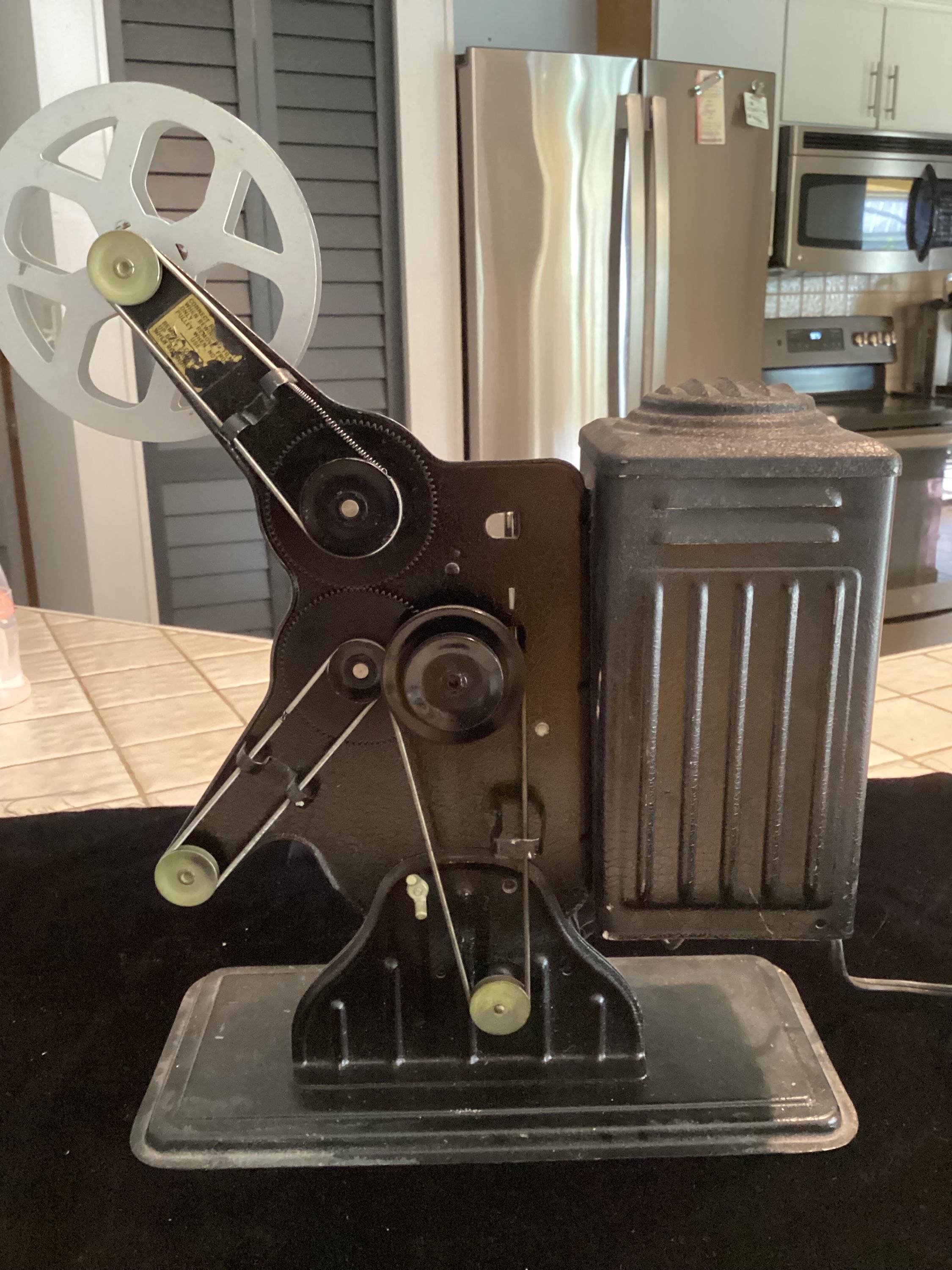 Vtg Keystone Model #E743, 16mm Projector With 4 Films, Working - Etsy