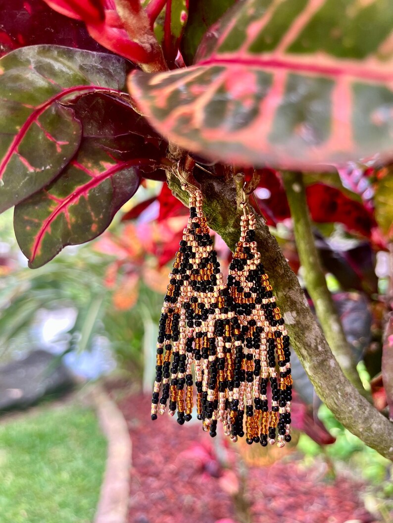 Leopard Beaded Earrings, Fun Animal Print Seed Bead Earrings - Etsy