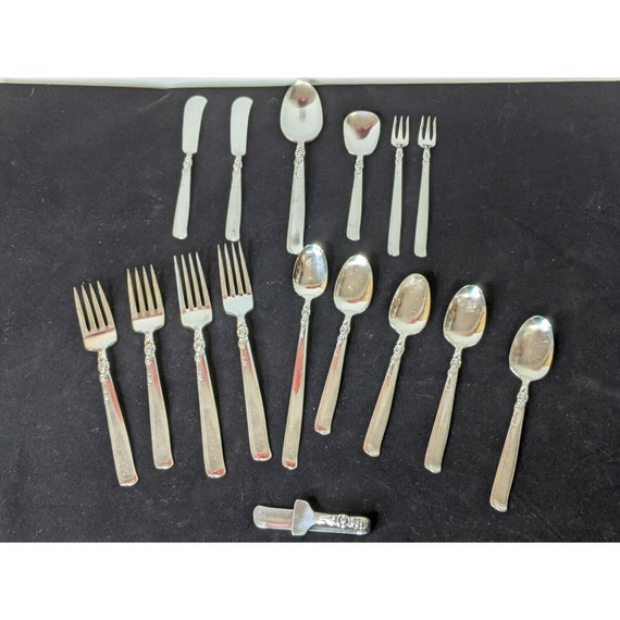 Oneida Prestige Gay Adventure 16 Piece Silverplated Flatware - Etsy