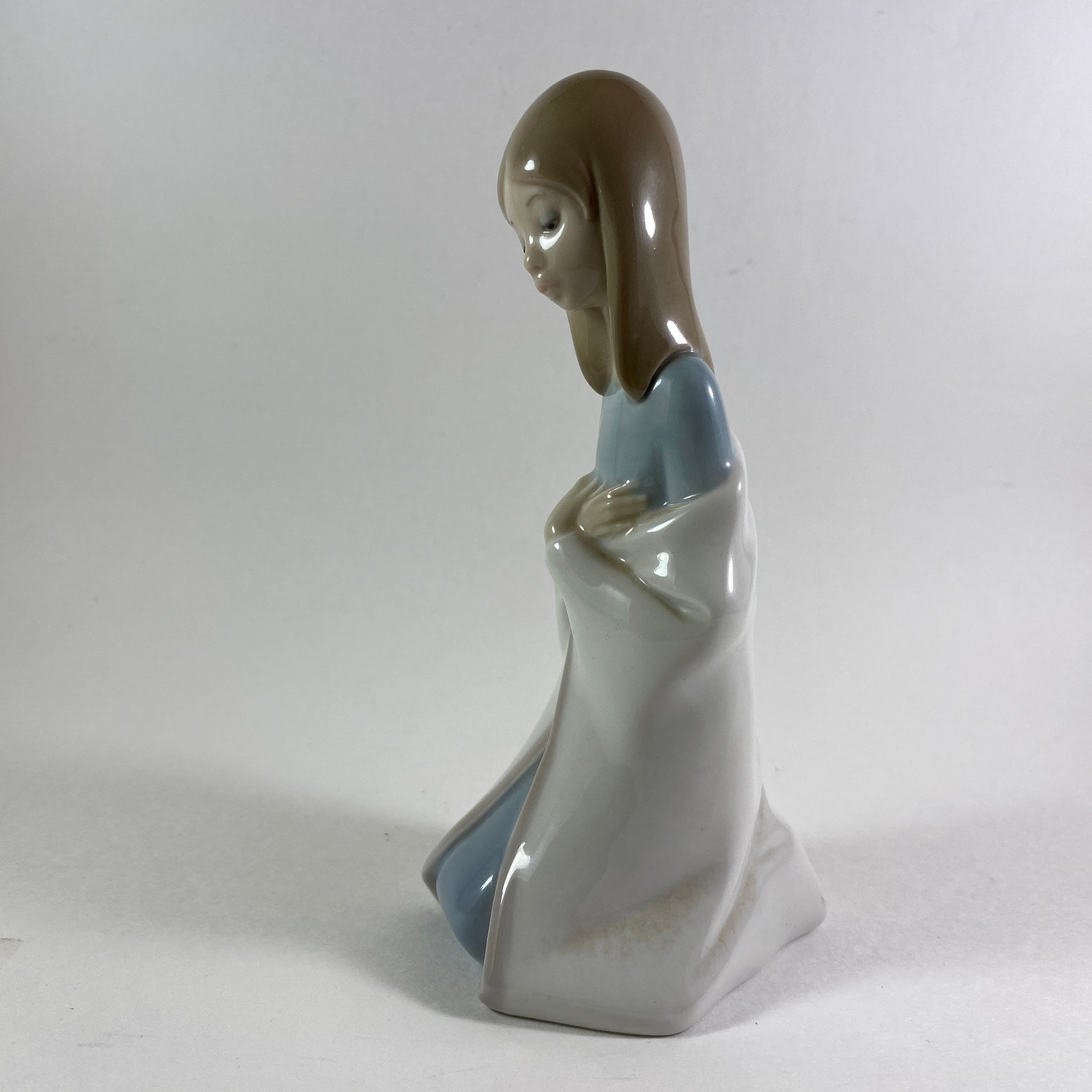 Extremely Rare !!! Praying Girl Figurine, Hand Made Lladro, Made in ...