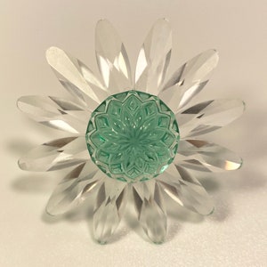 Swarovski Crystal SCS Green Daisy Flower Figurine, Original Box - Etsy