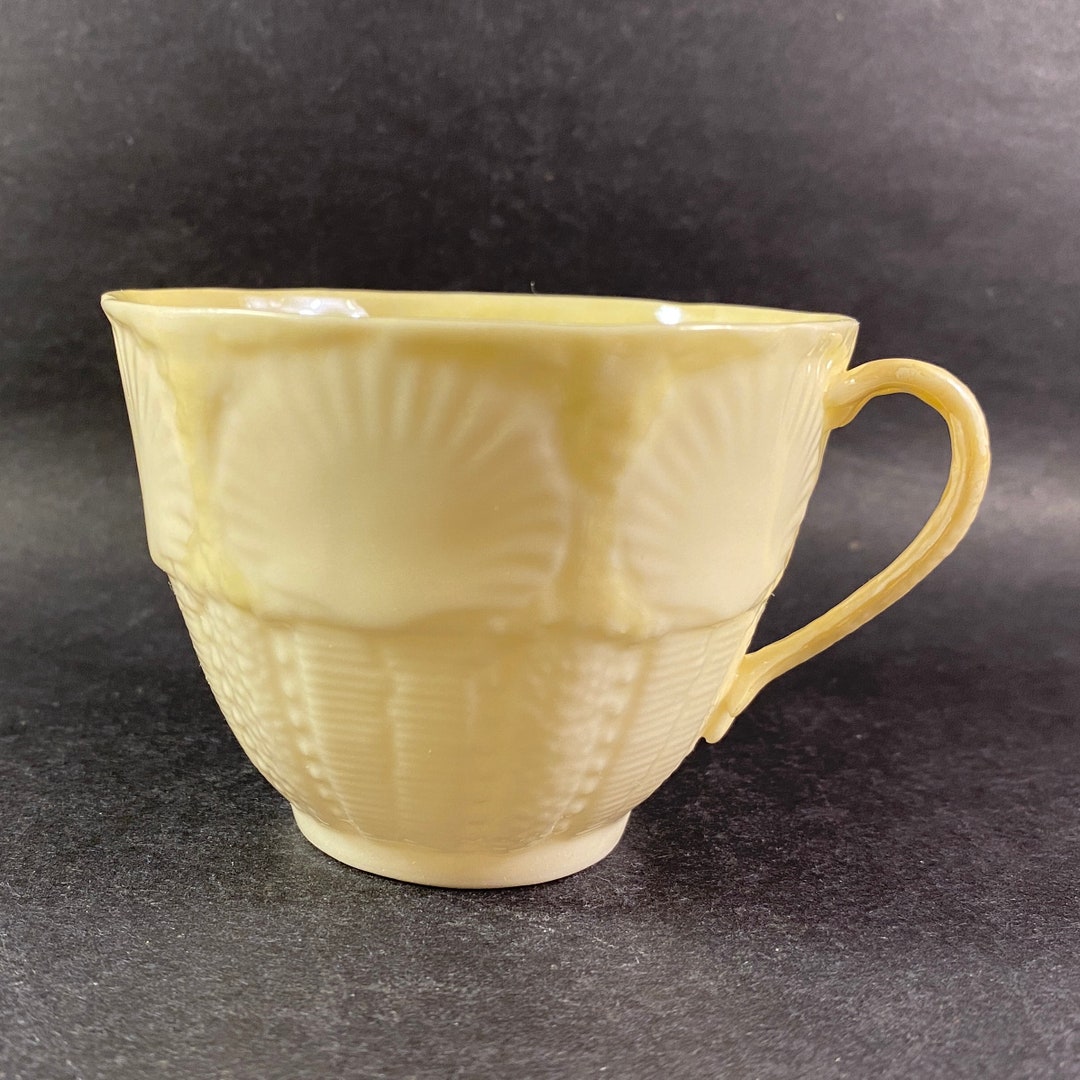 Rare Belleek Shell Design White/beige Teacup - Etsy