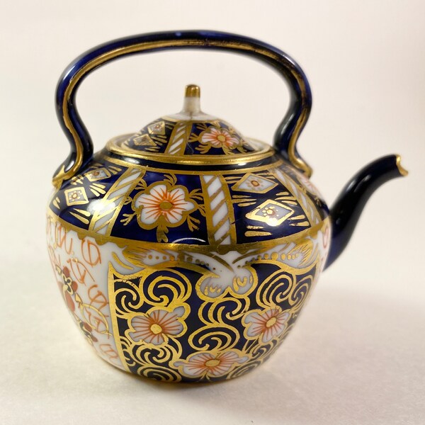 Crown Teapot - Etsy