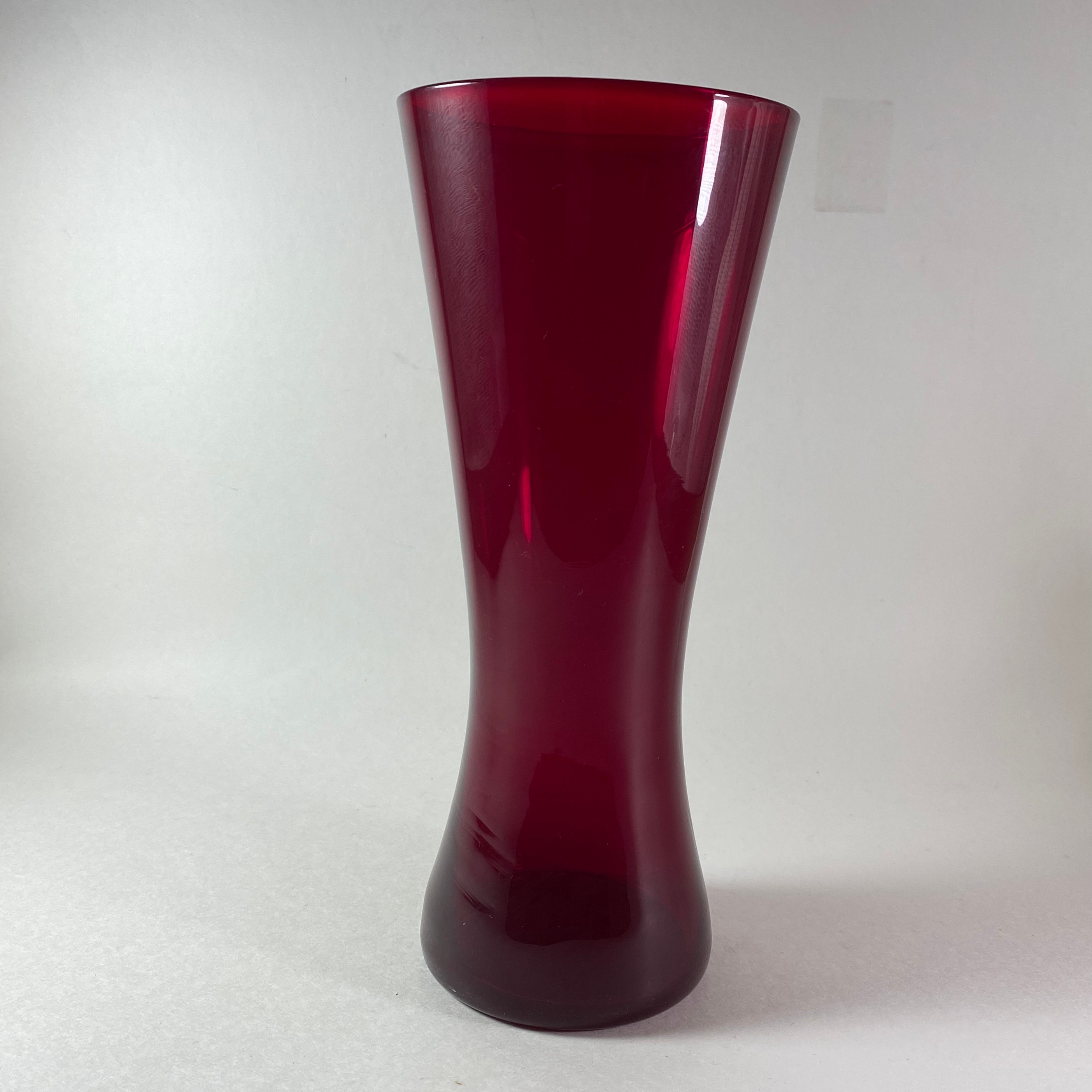Vintage Ruby Red 8 Tall Glass Vase for Your Christmas - Etsy