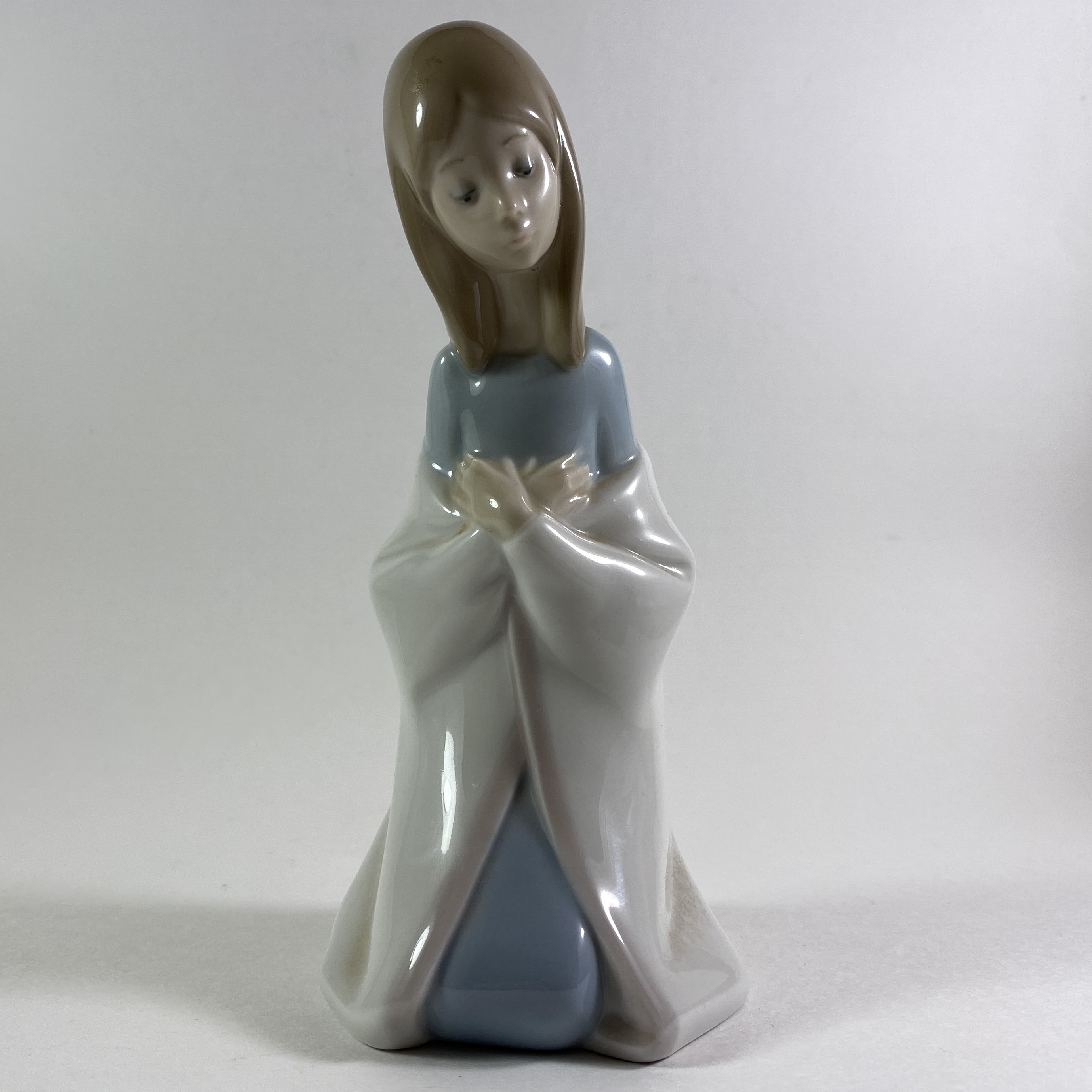 Extremely Rare !!! Praying Girl Figurine, Hand Made Lladro, Made in ...