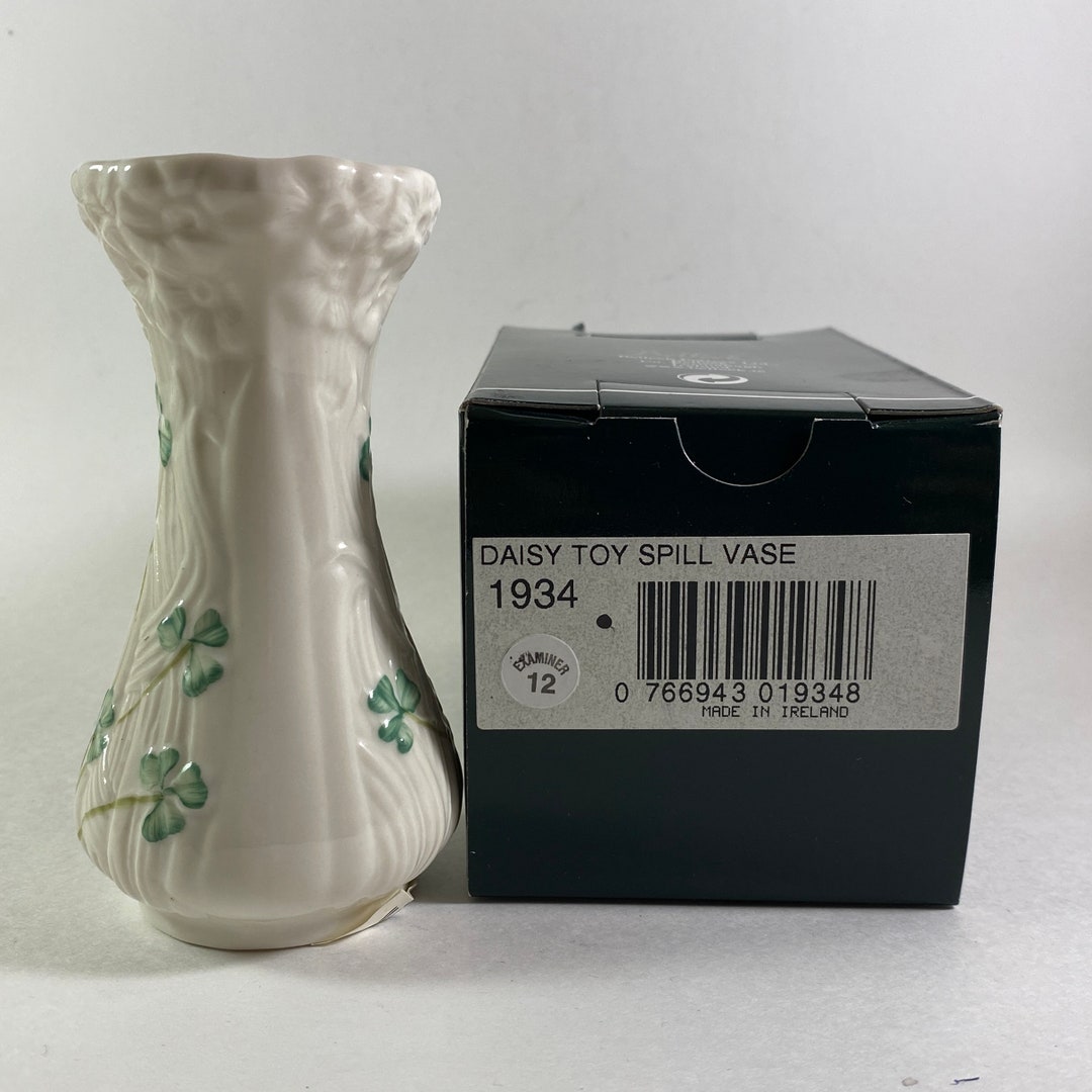 RARE Vintage Belleek Daisy Spill Vase 4.5” Black Mark - Etsy