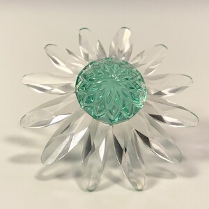 Swarovski Crystal SCS Green Daisy Flower Figurine, Original Box - Etsy