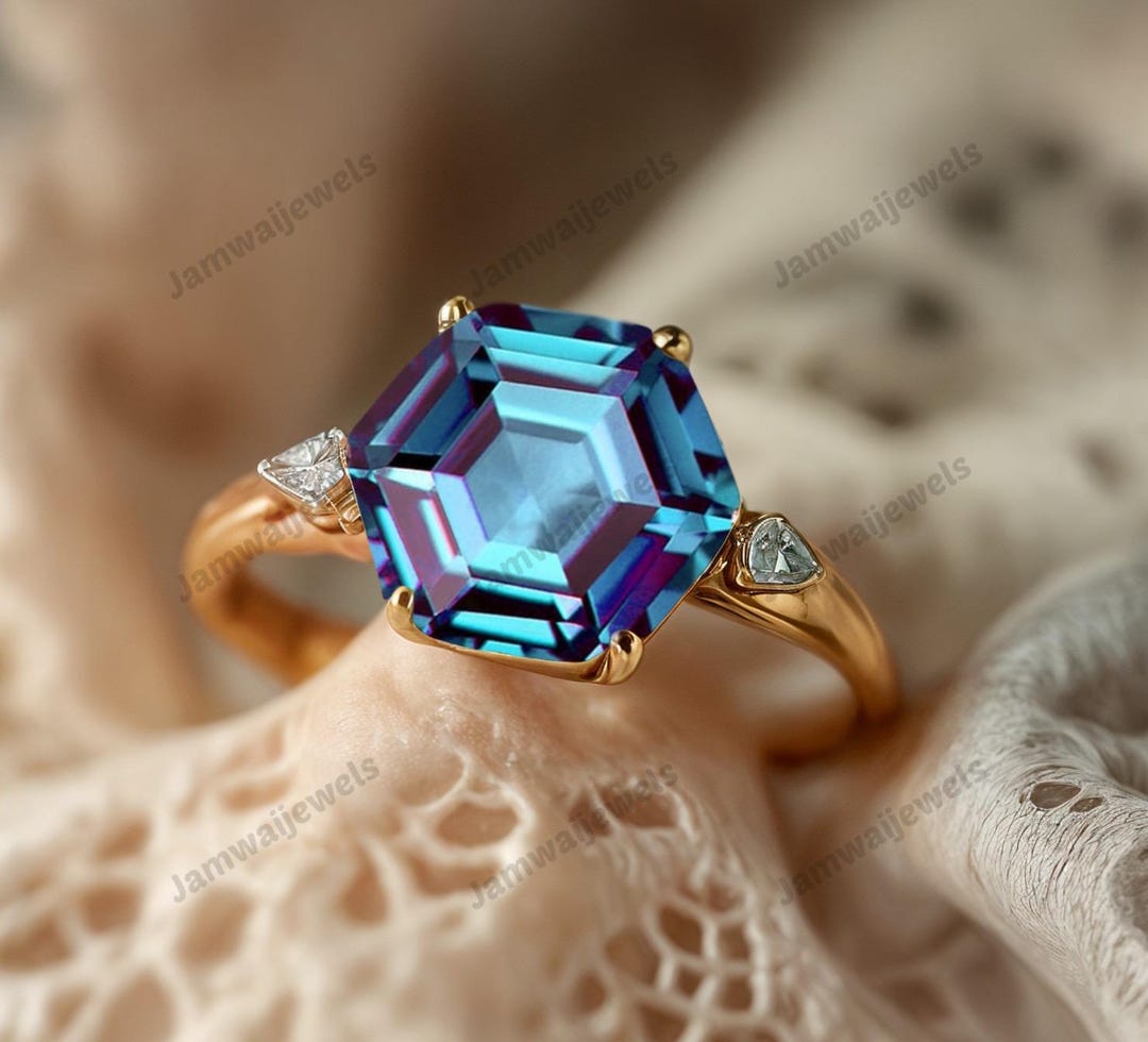 Hexagon Cut Alexandrite Ring, 14k Solid Gold Bridal Ring, Color ...