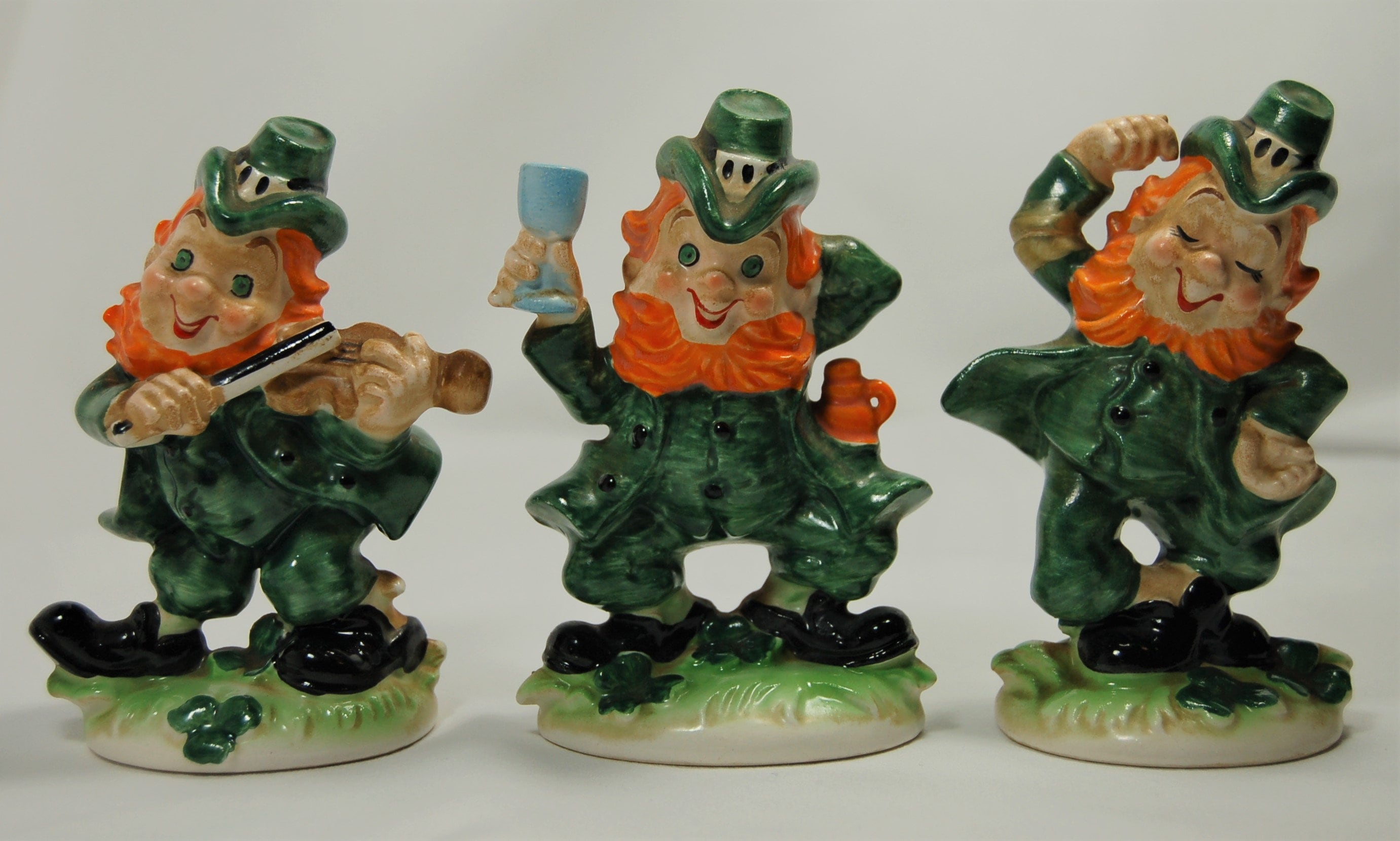 Lefton Leprechaun Figurines, Vintage Leprechauns Playing a Fiddle ...