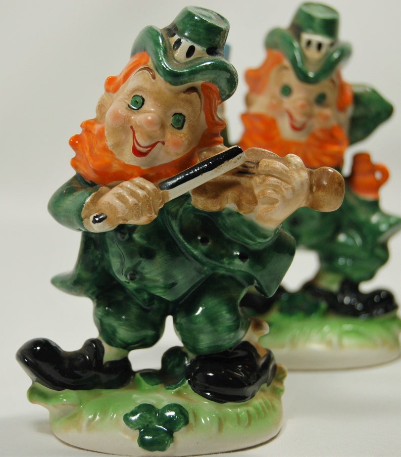 Lefton Leprechaun Figurines, Vintage Leprechauns Playing a Fiddle ...