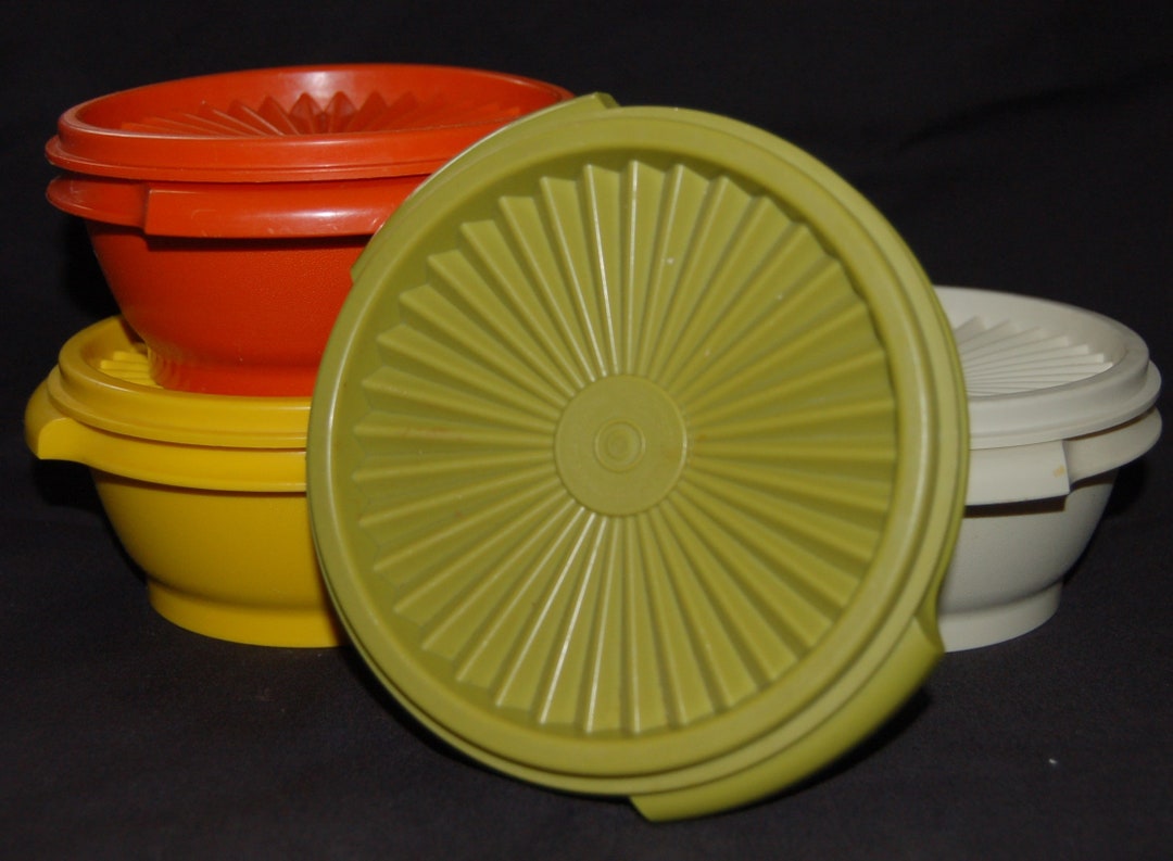 Three Vintage Tupperware Bowls With Lids 1970's Tupperware 1323 Small ...