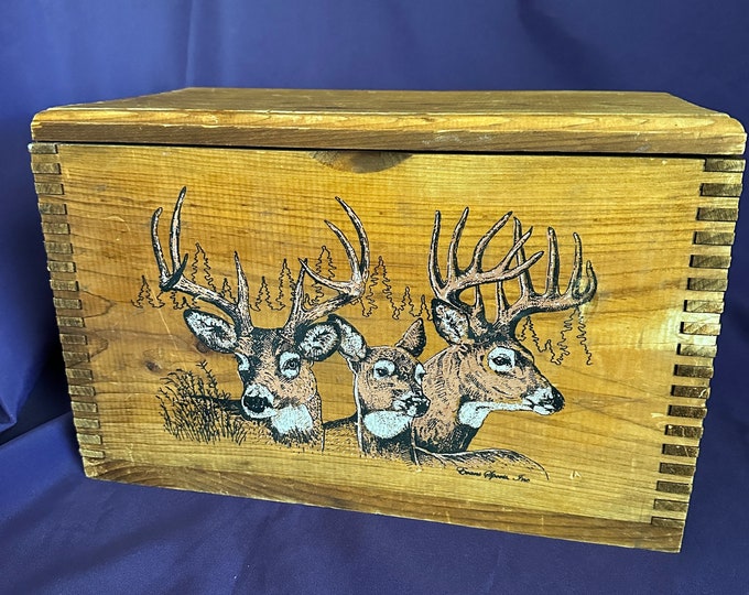 Vintage Hand Crafted American Wildlife Deer Pine Ammo or Storage Box ...