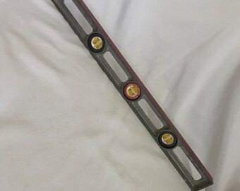 Vintage Mayes Level the Tall Tennessee'an 24 Industrial Tool Cast Metal ...